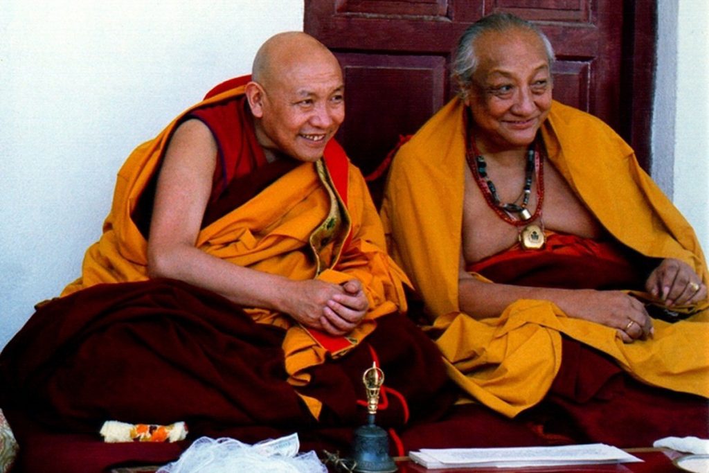 H.H. Kyabje Trulshik Rinpoche – Khawalung Tashi Choling Monastery